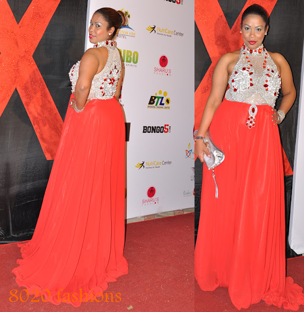 RED CARPET ::RED RIBBON FASHION GALA 2012 | Under wraps