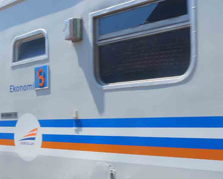Rute Jadwal dan Harga Tiket KA Rajabasa Terbaru 2022 - Aneka Harga Rute Jadwal dan Harga Tiket KA Rajabasa Terbaru 2022 - Aneka Harga
