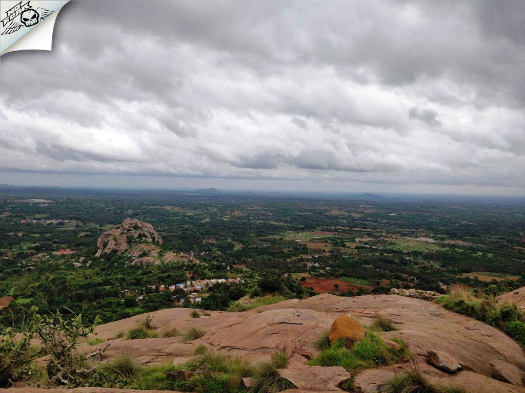 Huthridurga Fort Trek - Treasure hunt on the hill