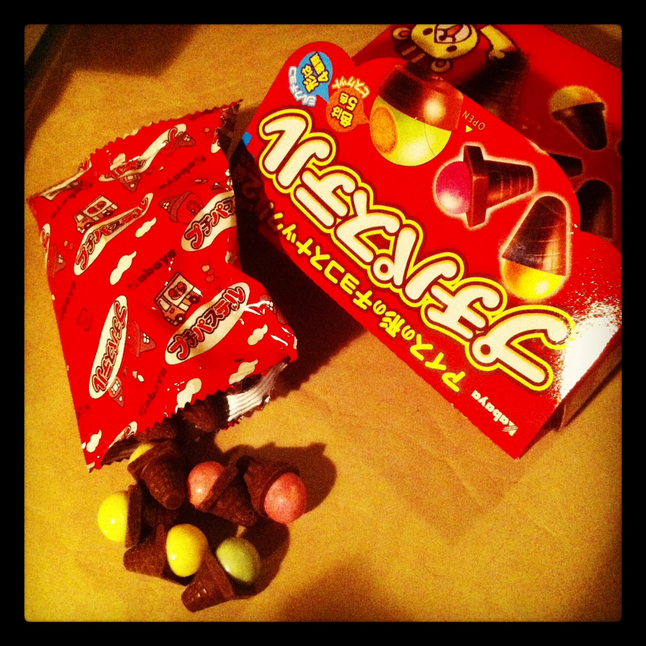 She Likes Bento: Snack Review: Petit Pastel Ice Cream Chocolates