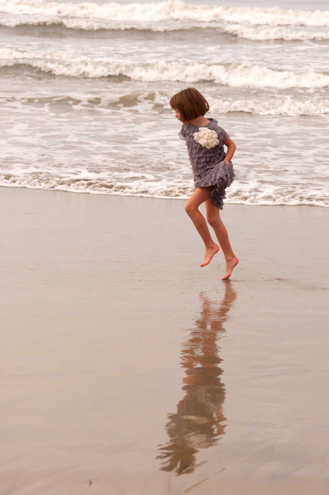 Aesthetic Nest: Sewing: Coastal Curtsy Dresses for the Beach