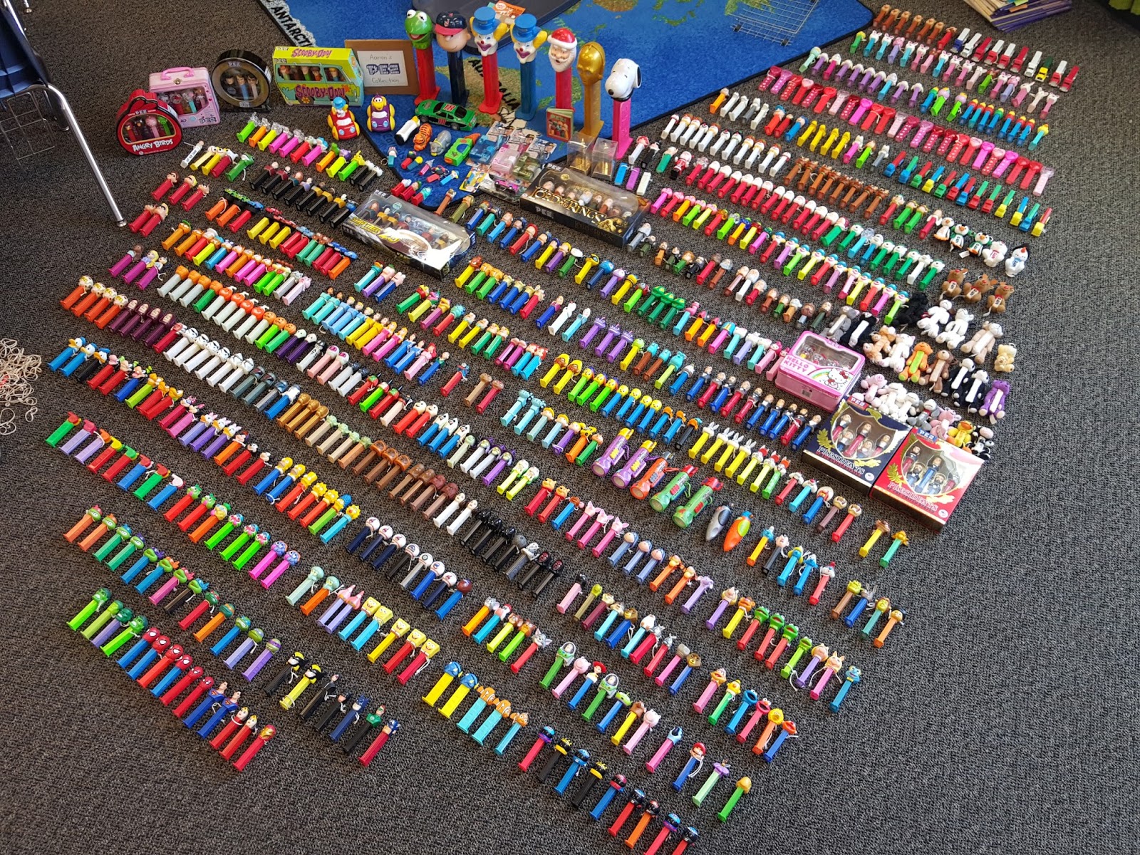 RiedlTeach.com: Pez Collection