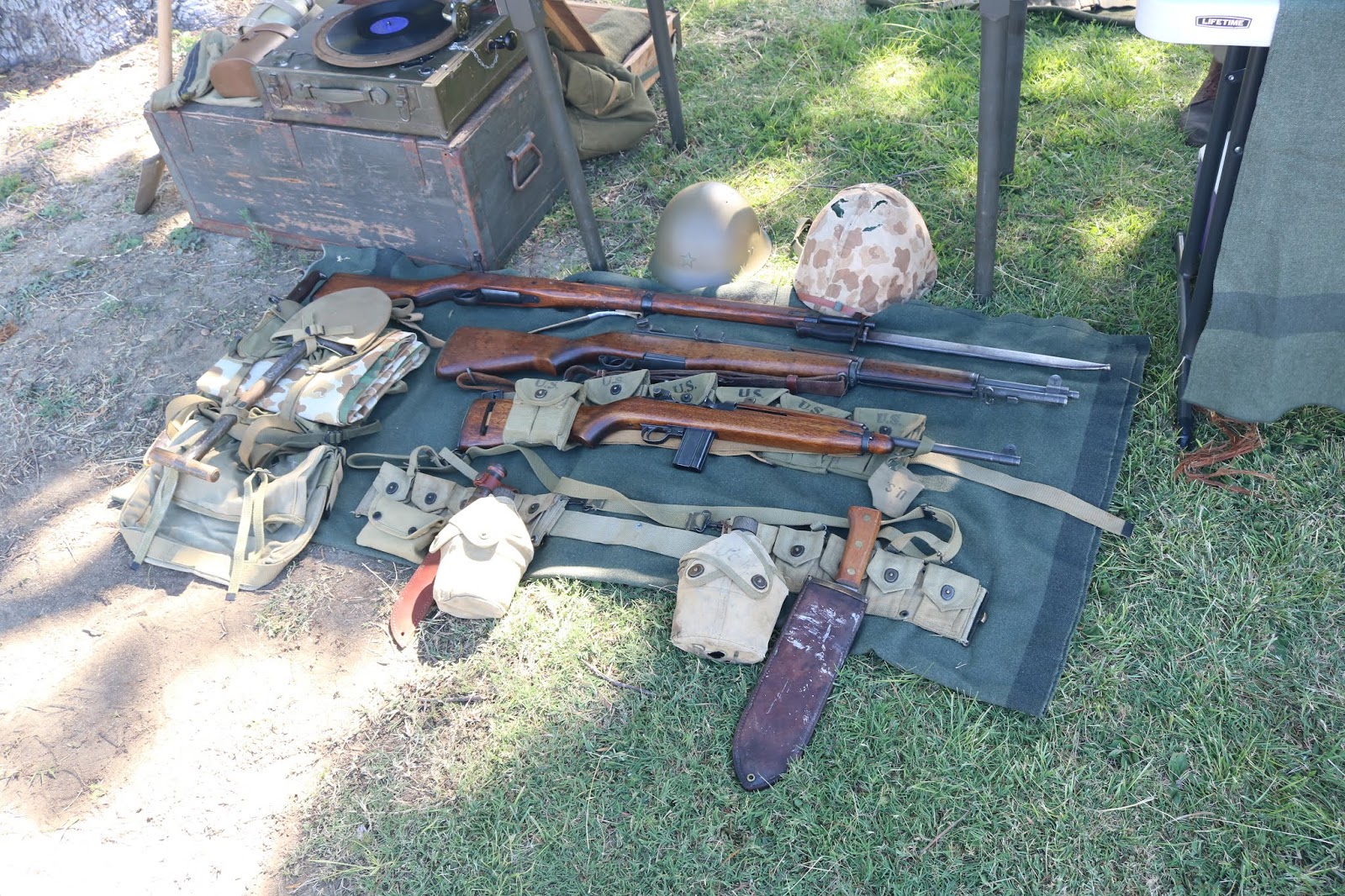 Marines In Forest Green: WWII USMC Pack Layouts