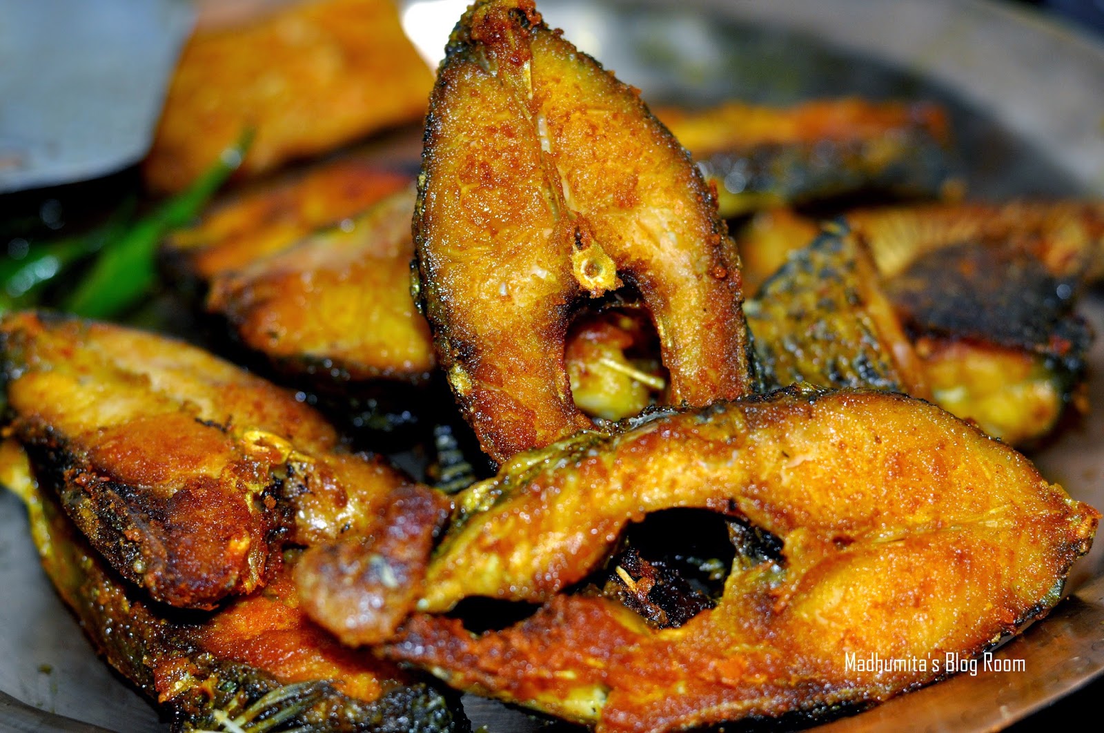 Madhumita's Blog-Room: Recipe for Light Corn Fish Curry