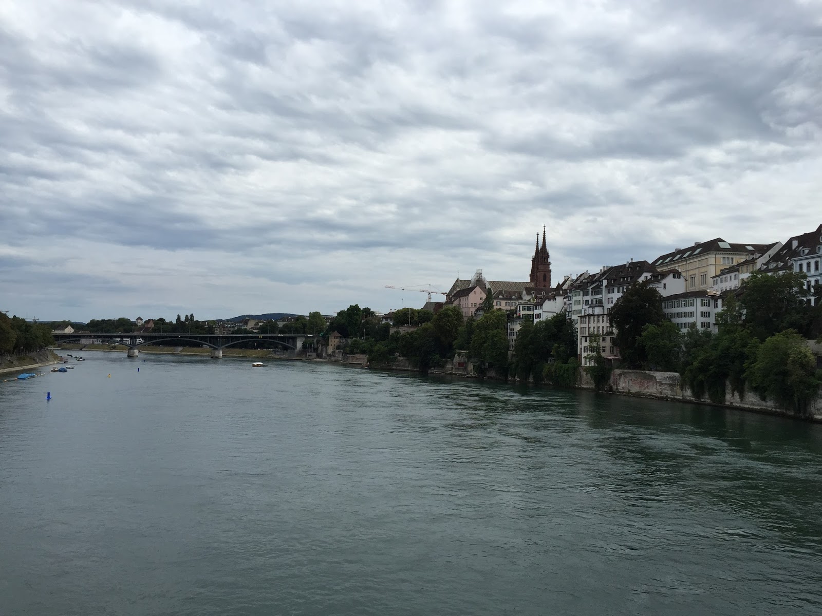 BASEL/SUIZA - DLE