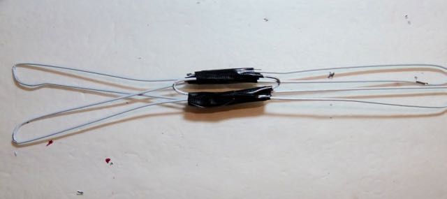 Make it easy crafts: Recycled wire hanger back scratcher