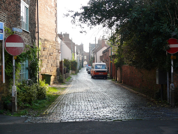 Bob's Home For Writing: Yarm Castle