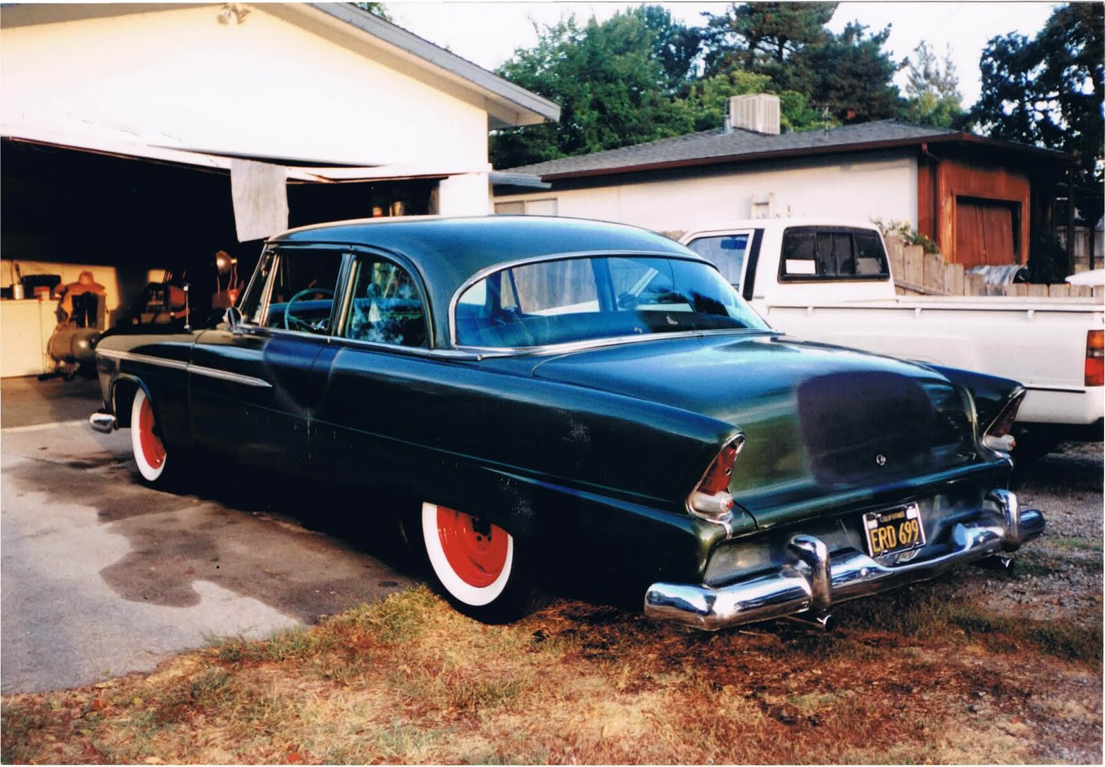 Kustomkat Speed and Style: Mark's 55 Plymouth.....