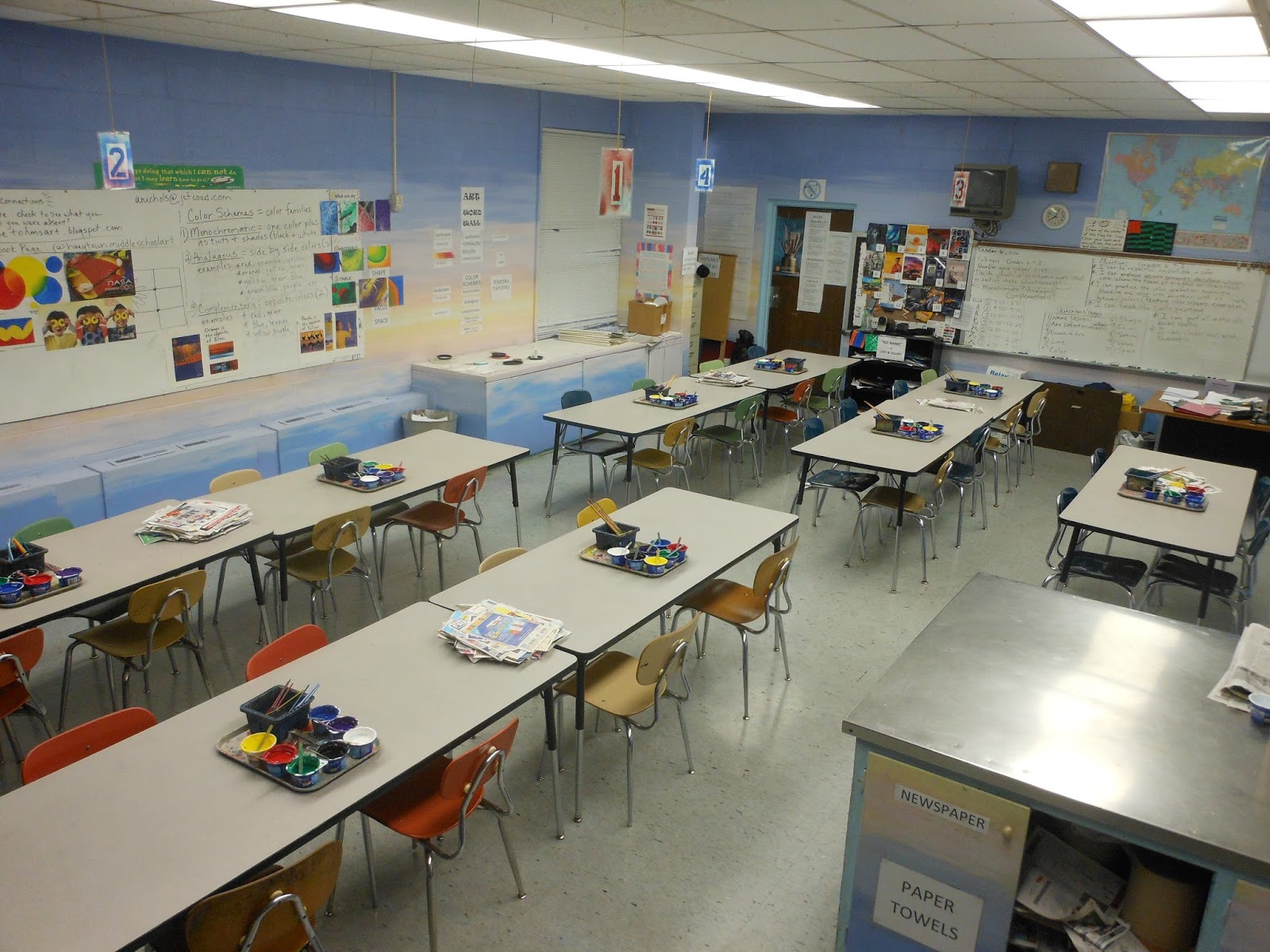 MANAGING THE ART CLASSROOM: PAINTING ORGANIZATION & CLEAN-UP