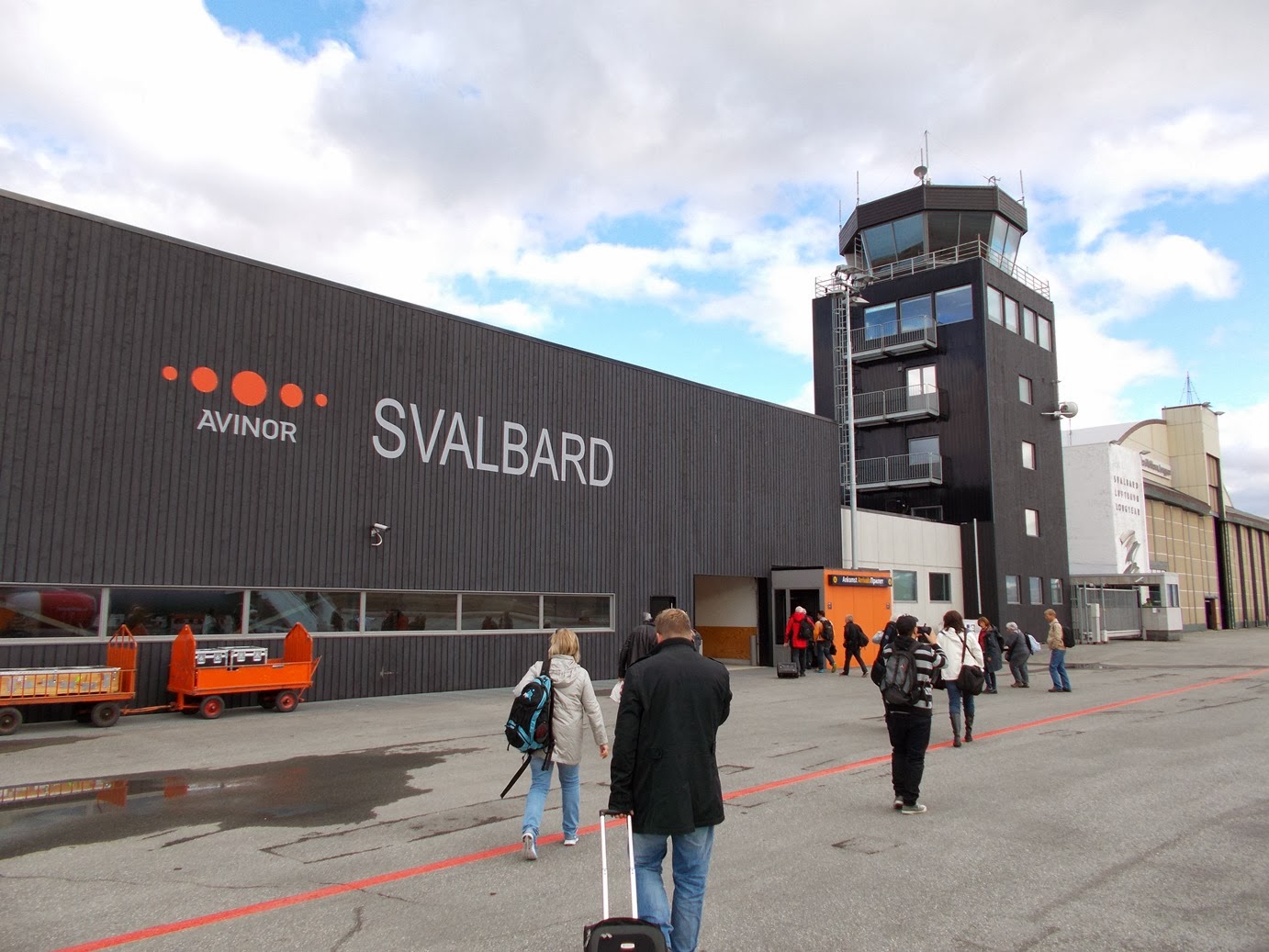 Never stop discovering...: The University Centre in Svalbard (UNIS ...