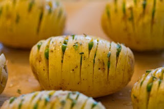 Recipe Resolution; A Culinary Adventure: Accordion Potatoes