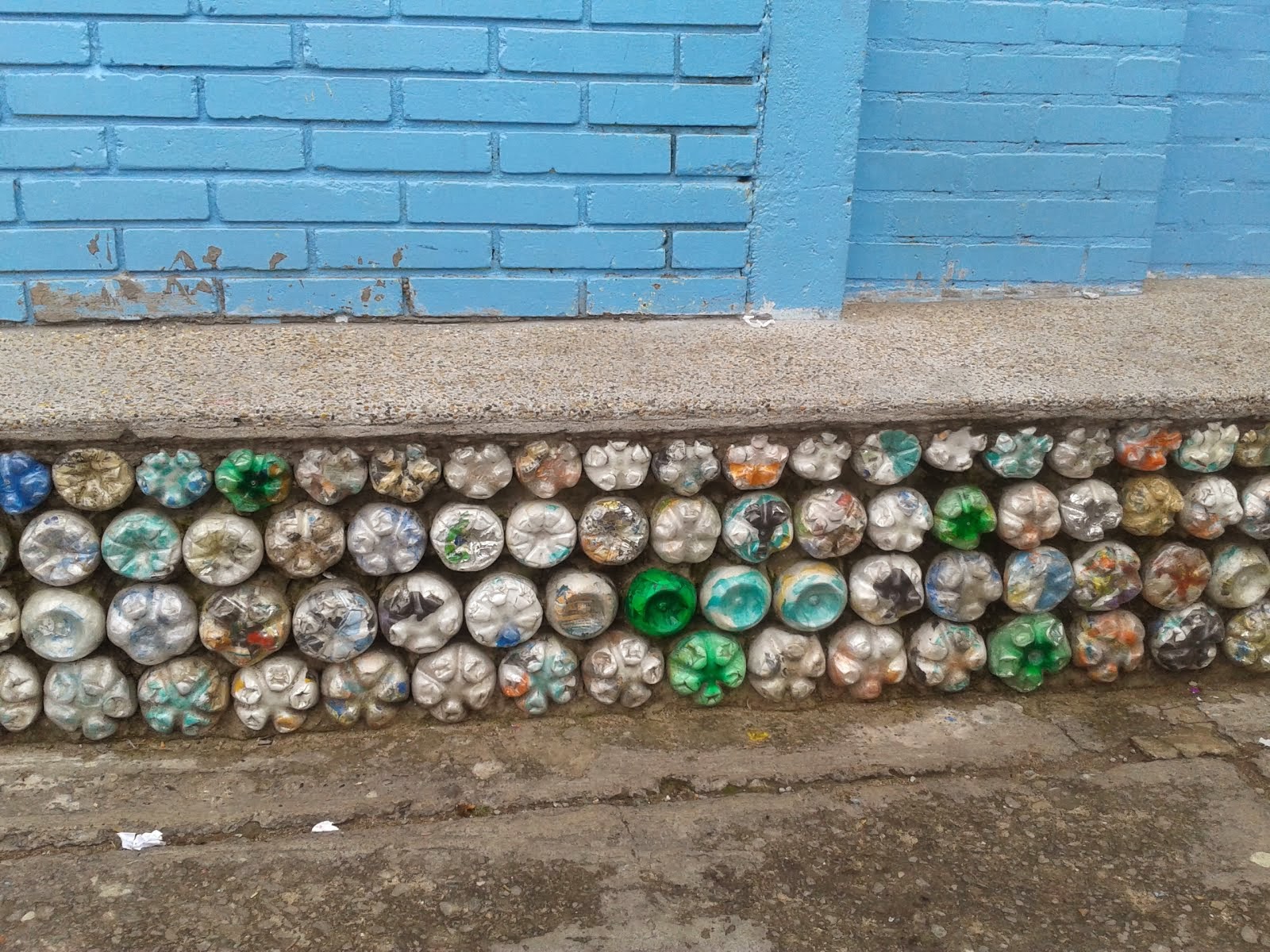 RECICLANDO VAMOS GANANDO: RECICLANDO ANDO Y AL PLANETA VOY SALVANDO