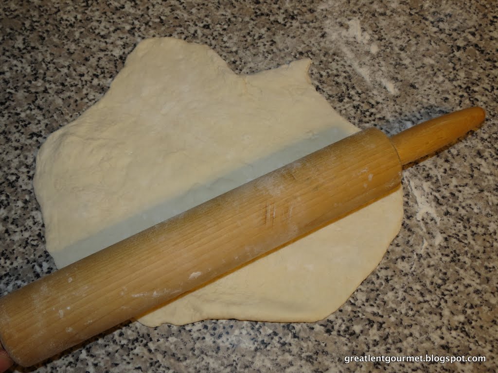 Great Lent Gourmet: Day 35: Vegan Blush Apple Pizza Tart Using Artisan ...