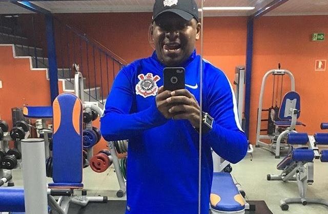 Corinthians anuncia Gilmar Fubá para cargo na base