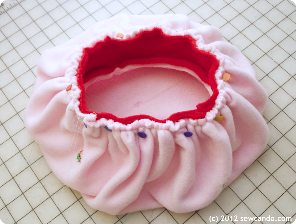 Sew Can Do: Vintage Inspired Crafts: Lil Strawberry Shortcake Hat Tutorial