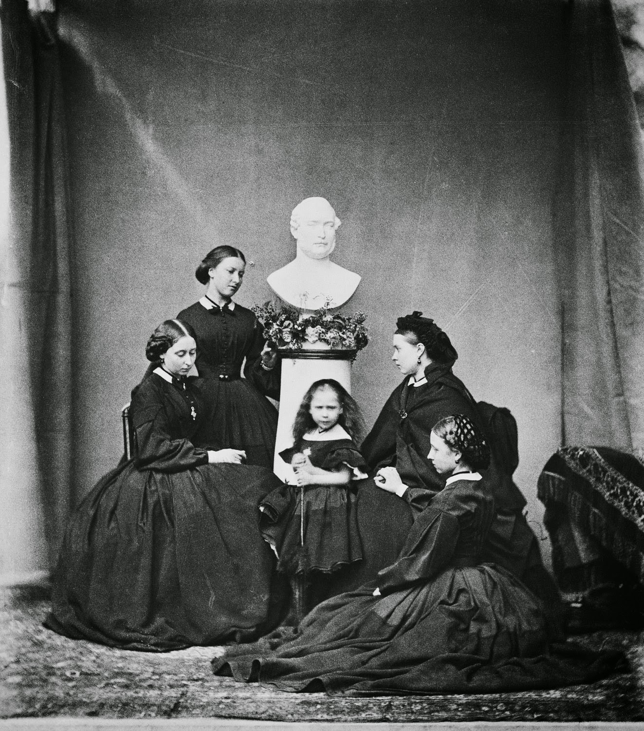 English Historical Fiction Authors: Death Becomes Her