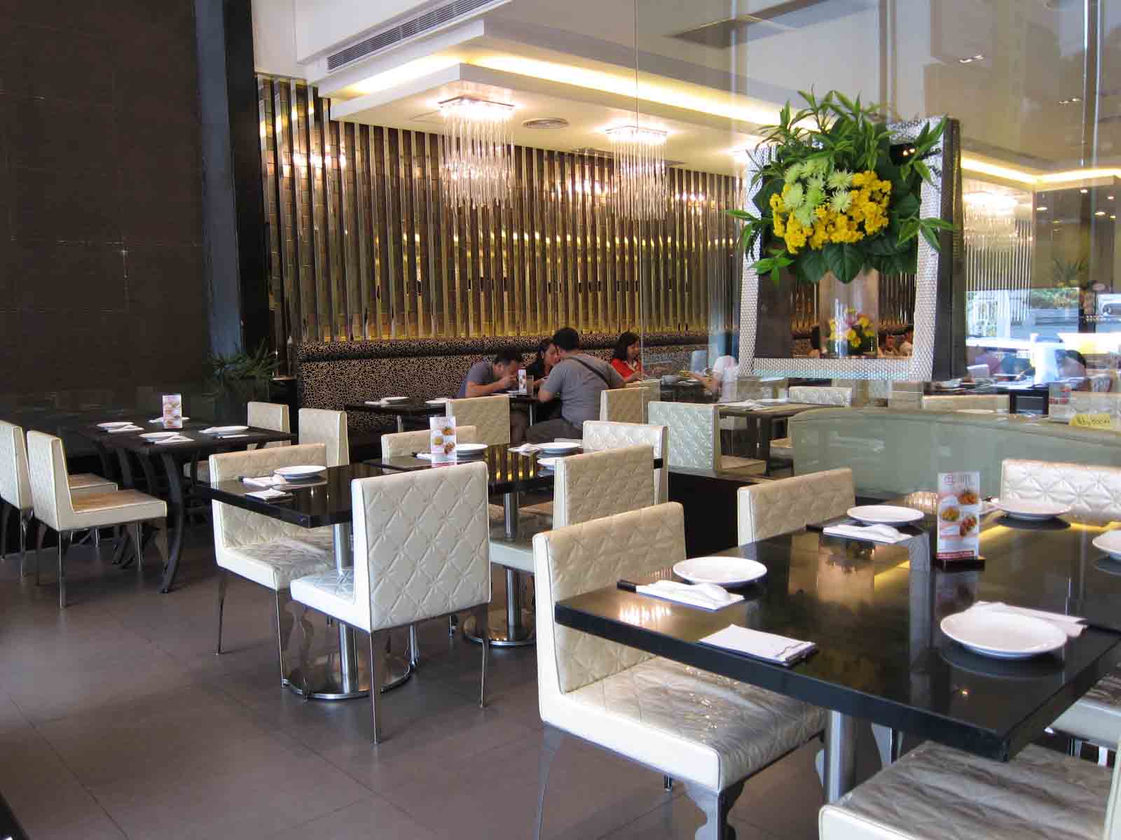 trigger happy foodie: Lugang Cafe