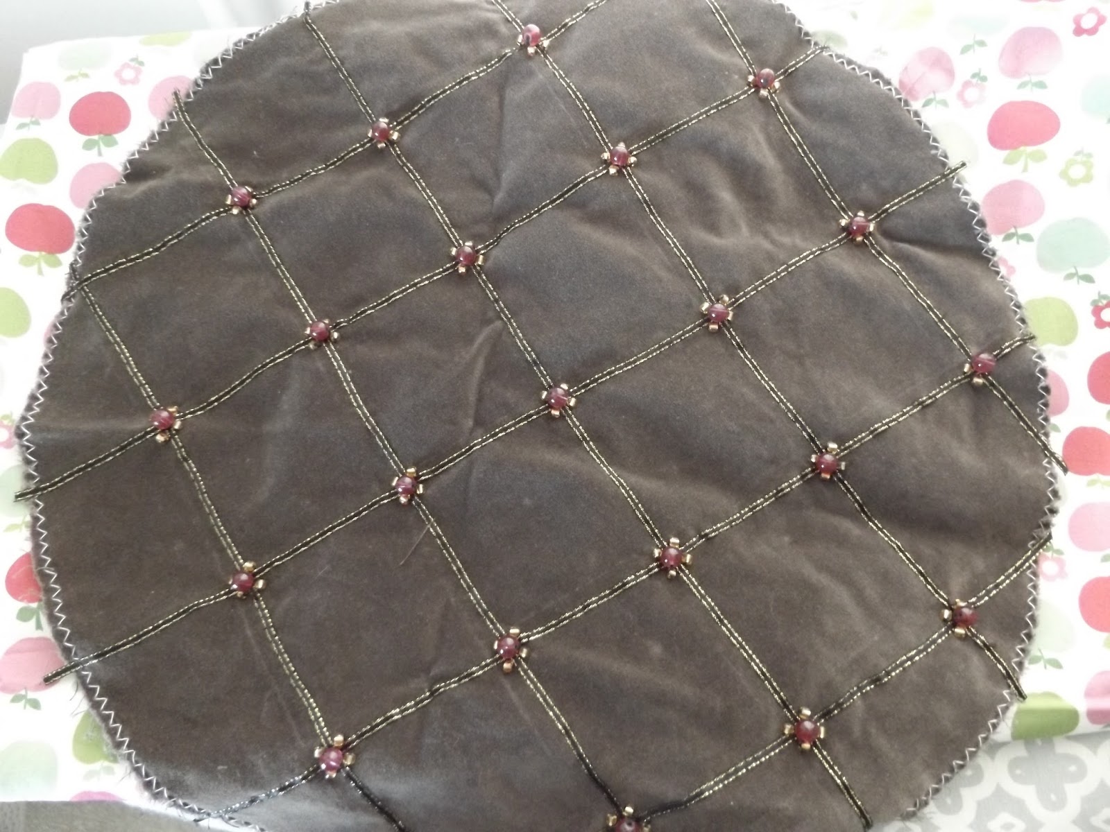 Broider Me 'Bethan: Making an Italian Style Renaissance Caul ...