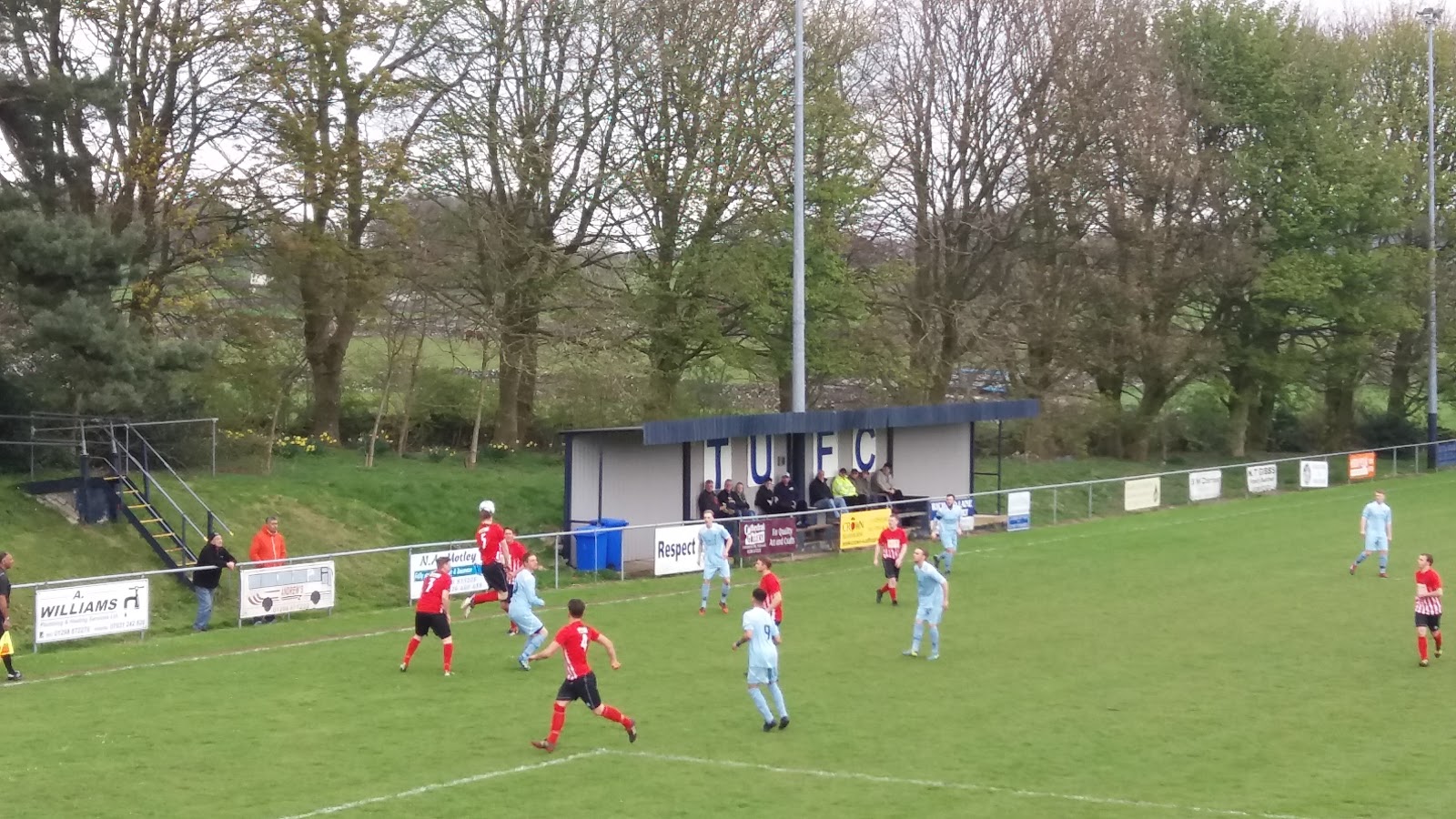 Damage In The Box!: TIDESWELL UNITED (Tideswell Sports Complex)