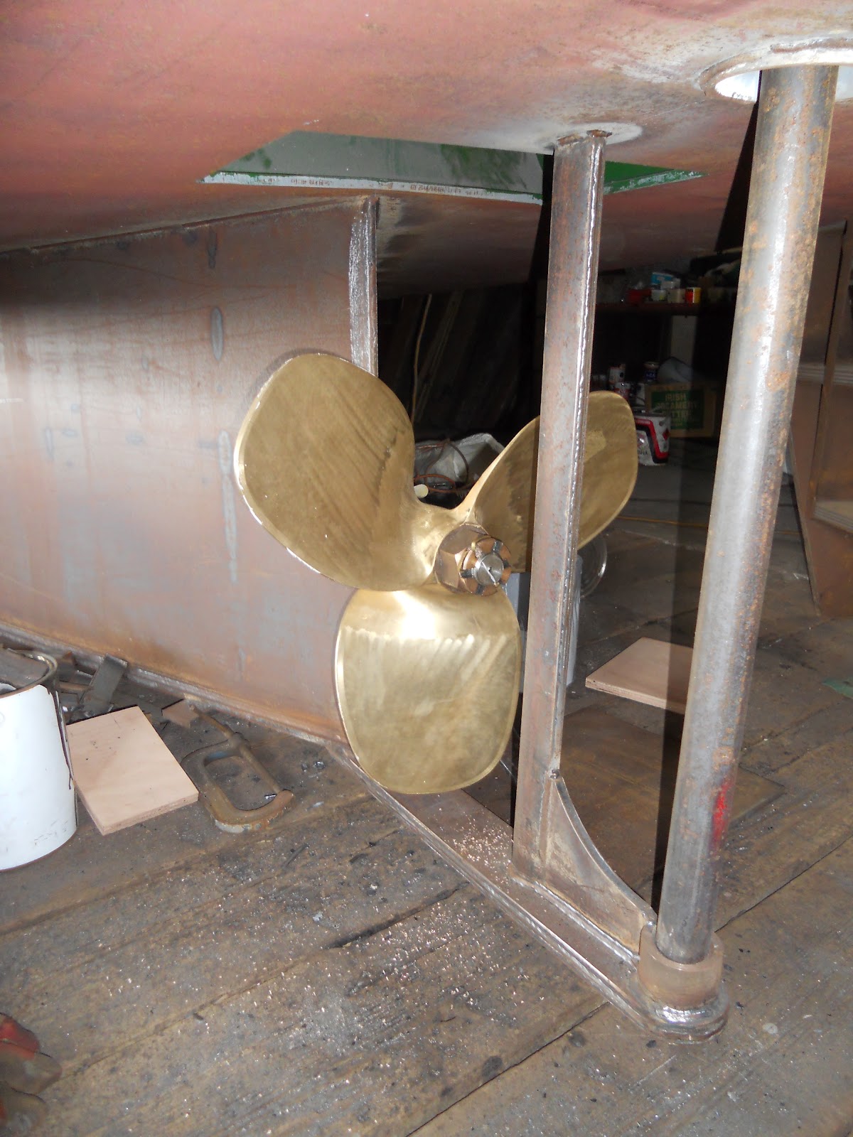 Harris & Watson Narrowboat Build: Rudder and stern gear
