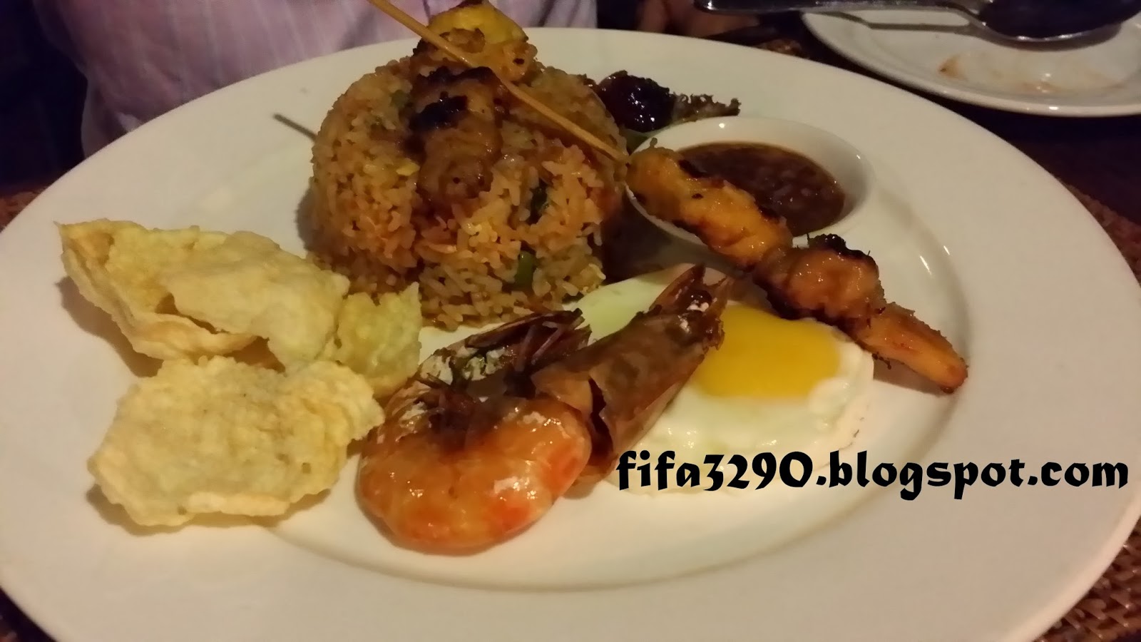 A Girl Like You ♛: The Anniversary Dinner : Subak Restaurant ♥