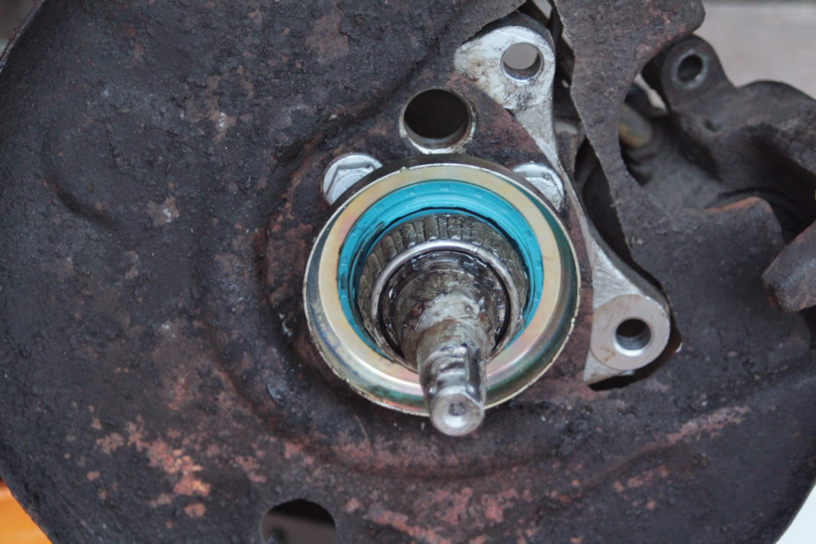 Life with a 1989 VW Golf Mk2 GTI 16V: Golf Rear Stub Axle Replacement ...