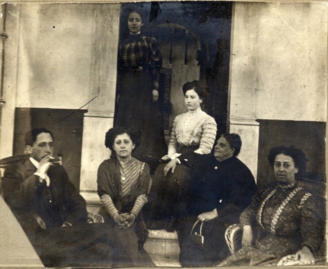 Bernardo del Hoyo Calzada: El Mesón de Jobito.