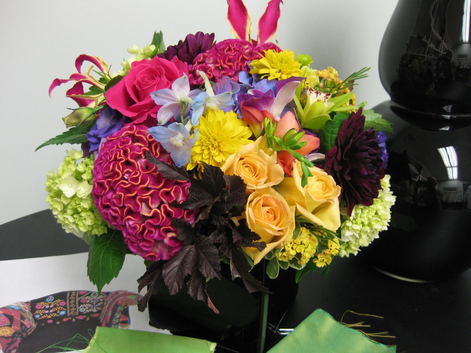 Helen Olivia Flowers: Colorful floral arrangements from Helen Olivia ...