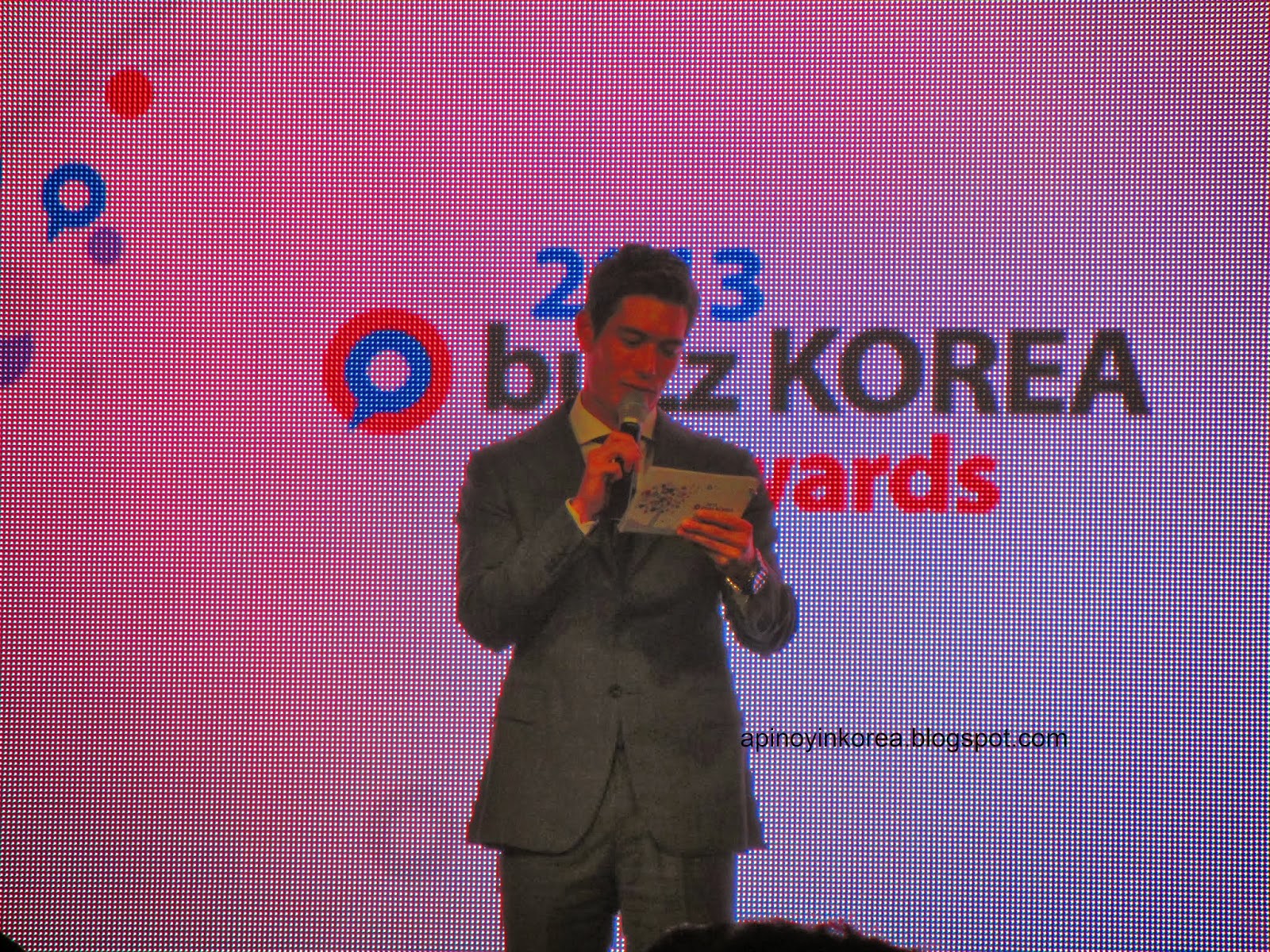 A Pinoy in Korea: Travelblog Korea: The 2013 Buzz Korea Awards!