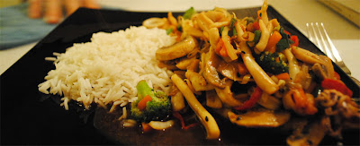 Cesar sem in hočem rezance: Ojingo bokum, korejski stir-fry z lignji