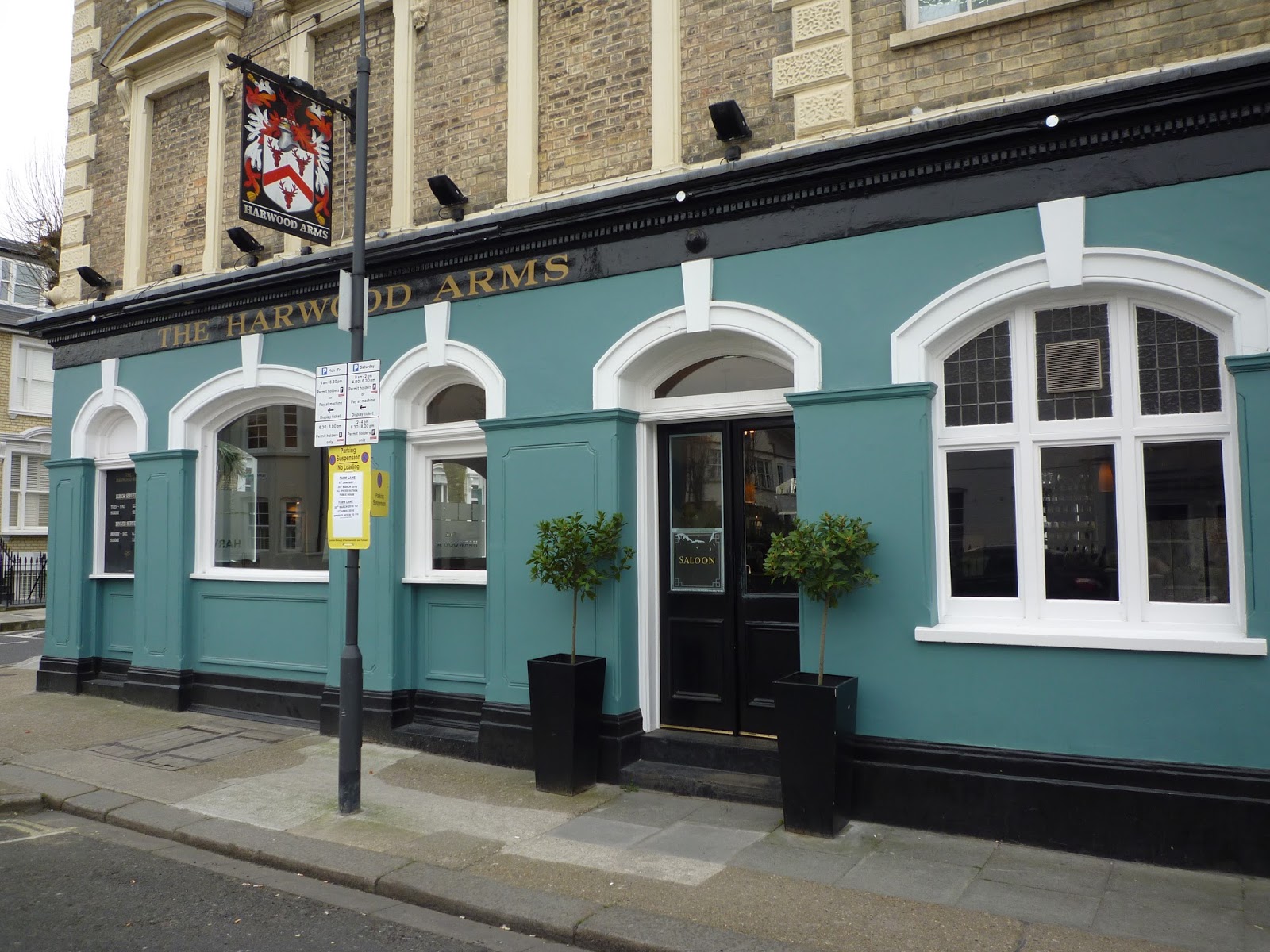 Brillat-Savarin: Harwood Arms