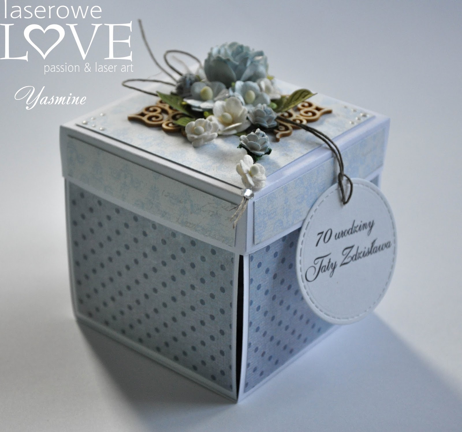 Laserowe LOVE: Urodzinowy exploding box