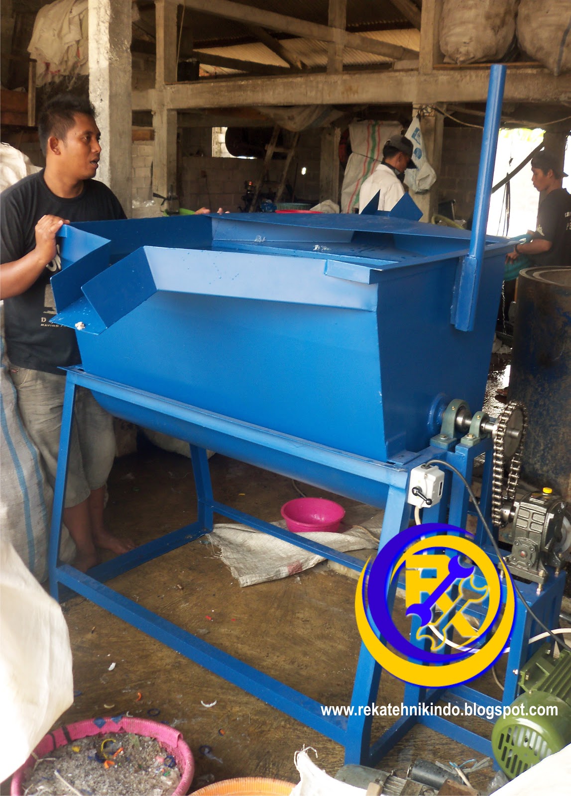 REKATEHNIKINDO : MESIN PENCUCI PLASTIK