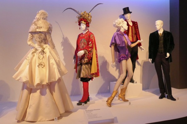 Hollywood Movie Costumes and Props: The Greatest Showman movie costumes ...
