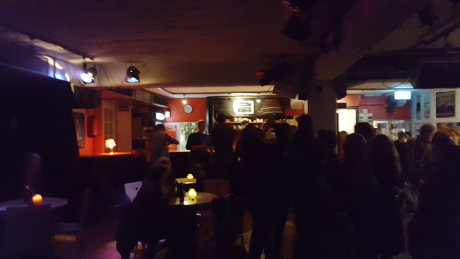 Live und in Farbe: Die Liga Der Gewöhnlichen Gentlemen - Gleis 22 ...