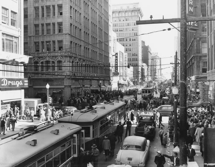 32 Vintage Photos of Downtown Dallas in the 1950s ~ vintage everyday