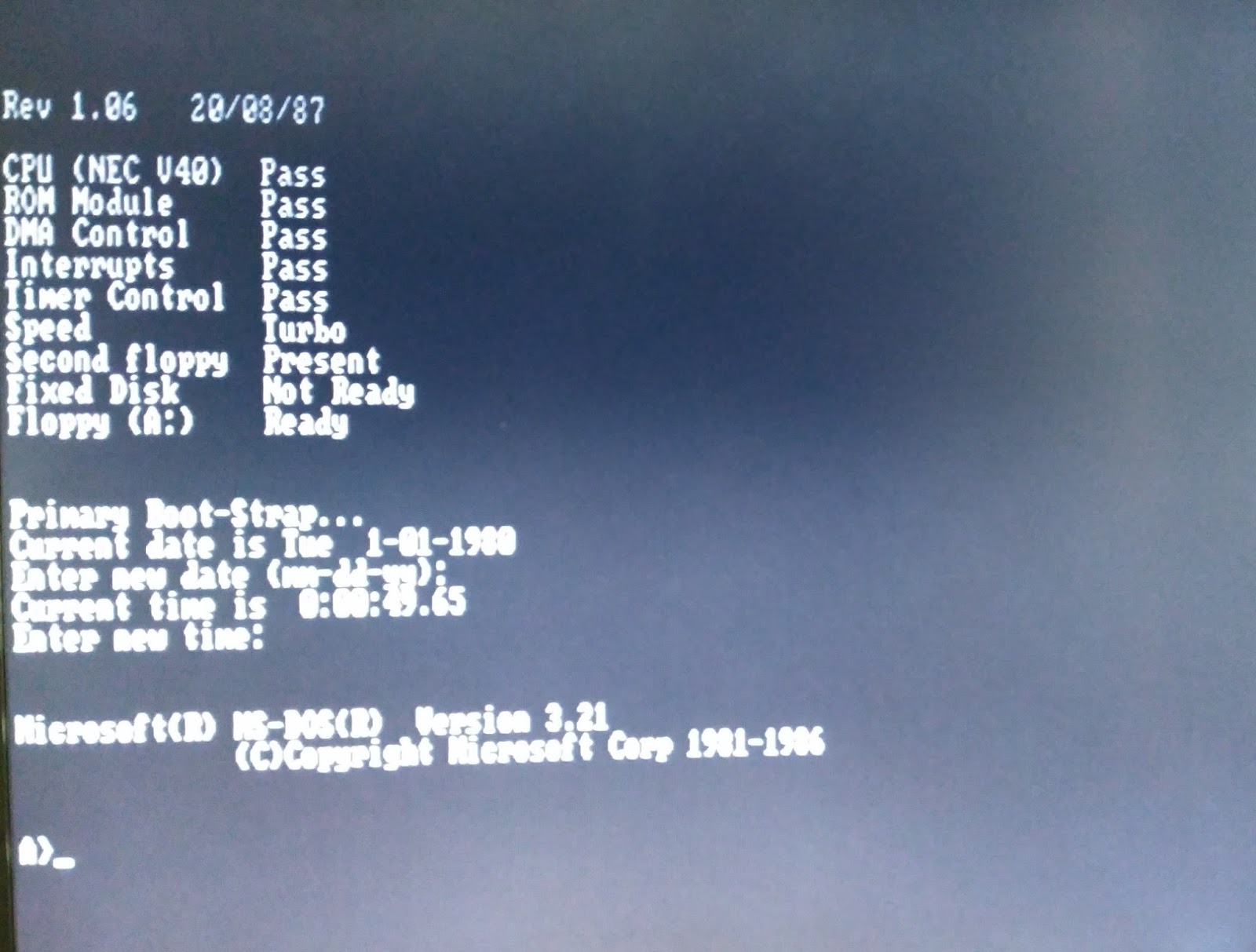 Retro Ordenadores Orty: Olivetti Prodest PC1 (1987) (dos disqueteras).