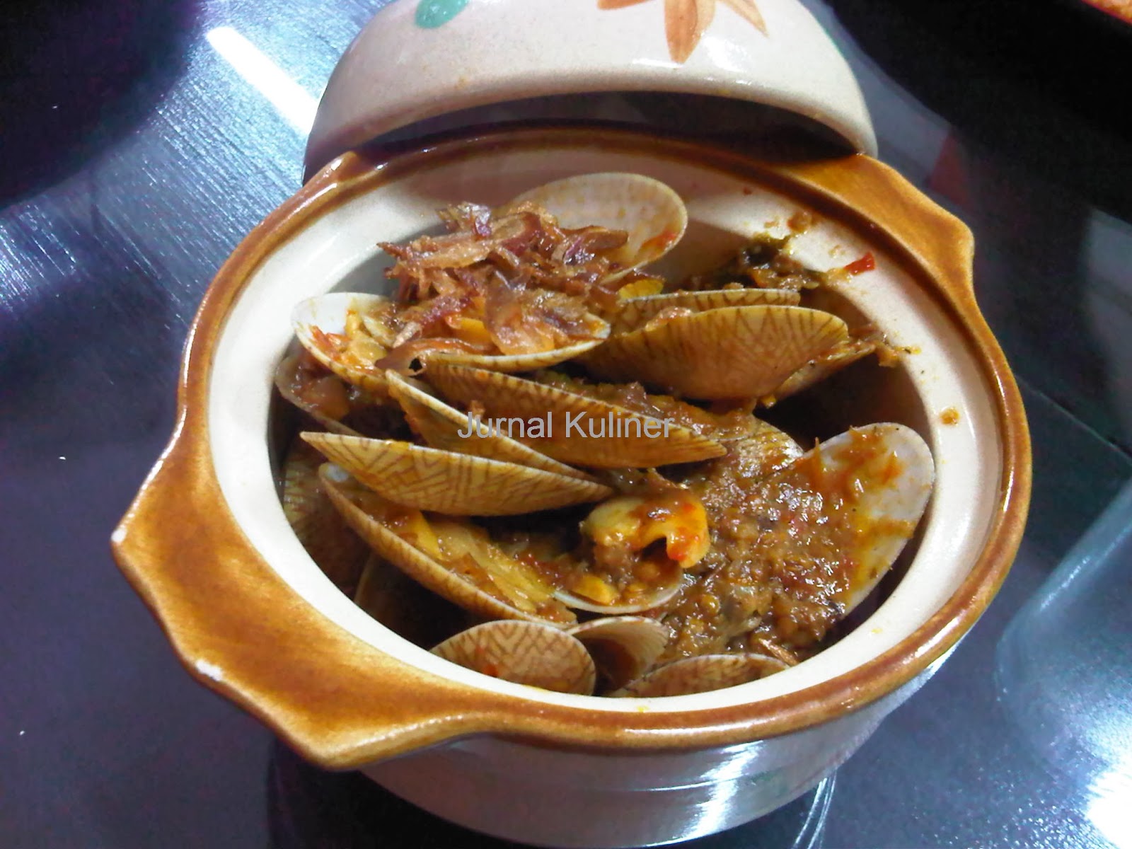 Kuliner Indonesia: Sego Sambel Wonokromo - Waroeng Jangkrik