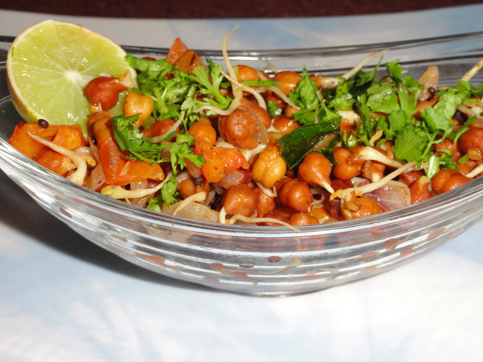 Kitchen mania: Sprouted Black Gram Salad / Gram Usal