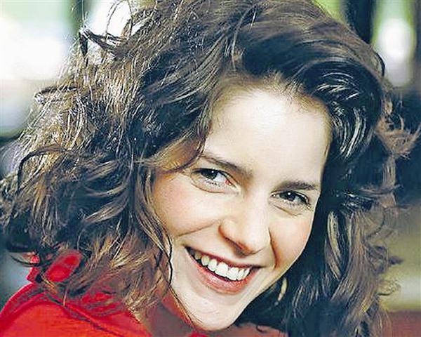 Teatro Independiente La Plata Argentina: Romina Ricci, la actriz que ...