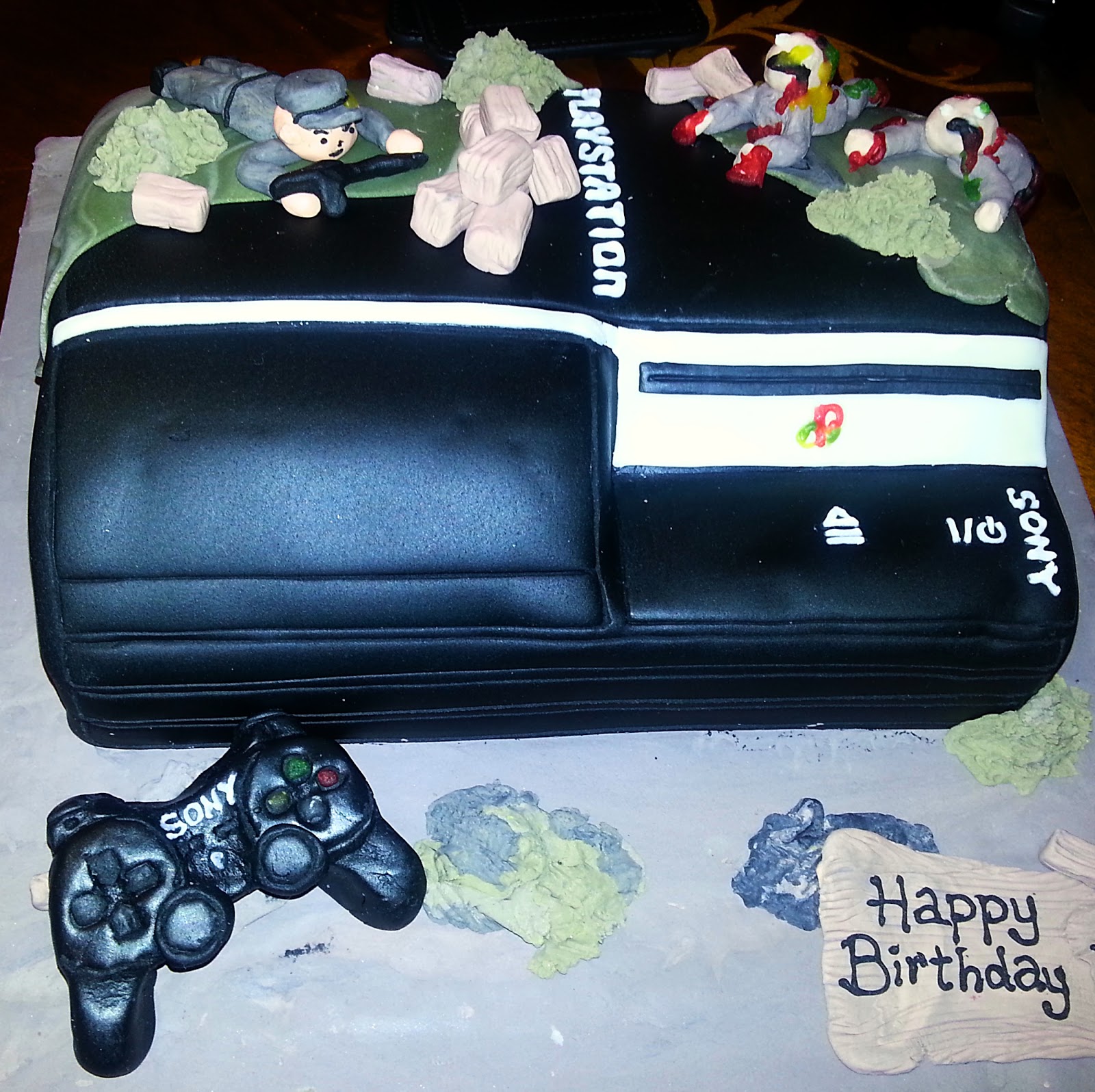 Playstation PS3 Cake | Chérie Kelly