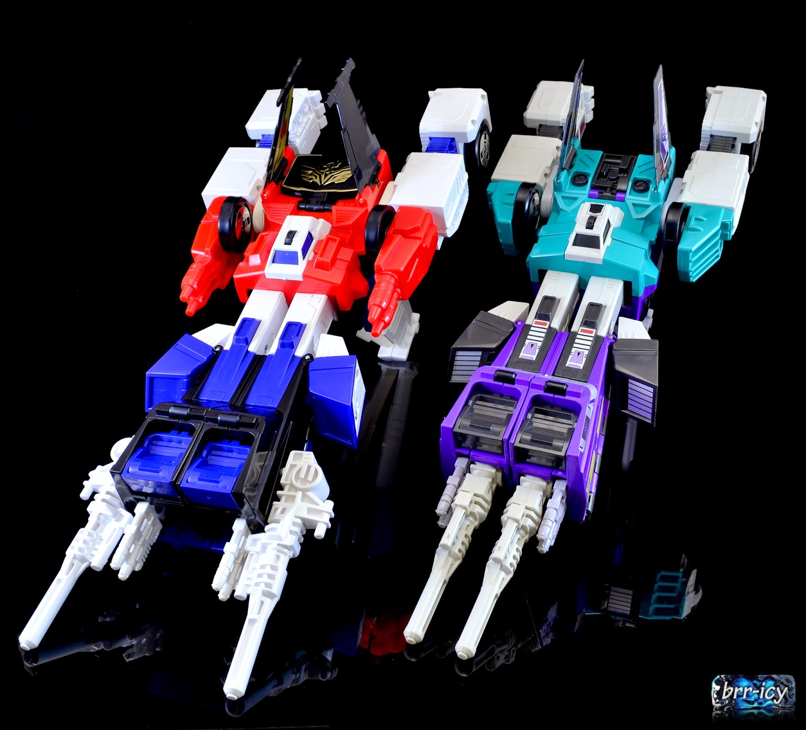 Brr-icy's Transformers Reviews: Greatshot vs Sixshot Comparison