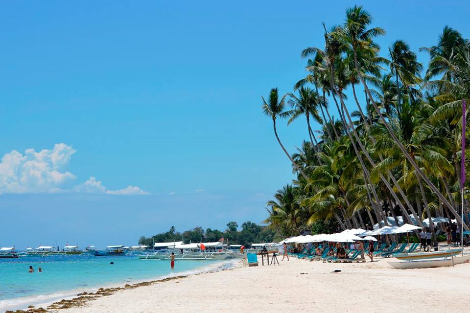 Bohol's Roving Eye: The Sand, Sea & Sun of Alona Beach, Panglao, Bohol ...