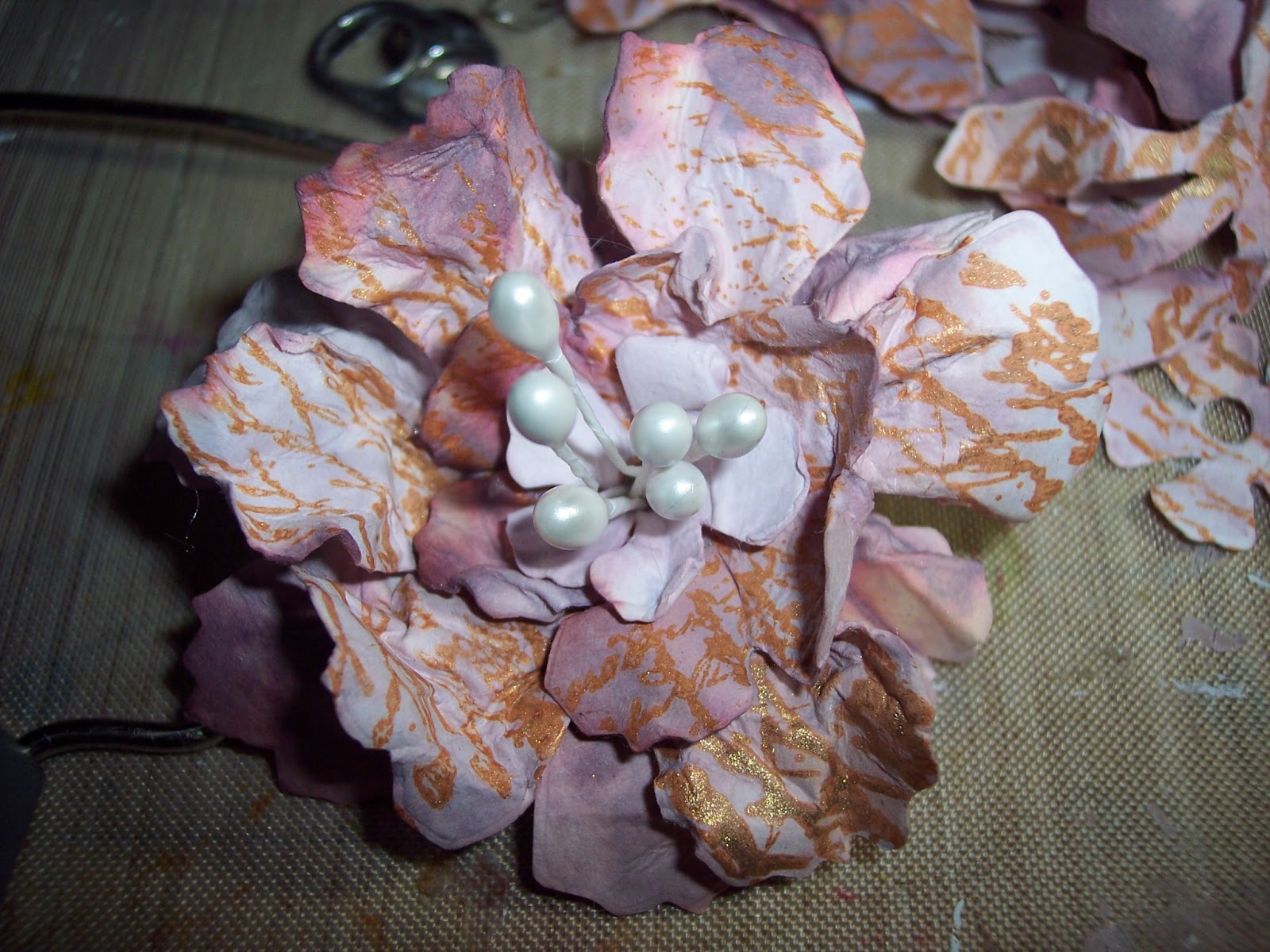 Put the Glue Down: TUTORIAL : Starch Flowers using Tim Holtz Tattered ...