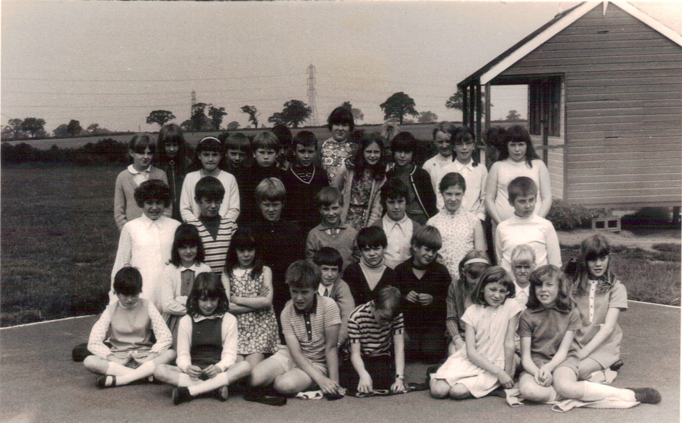 Newbold Verdon Primary School: Miss.Broomfield's Class 1971