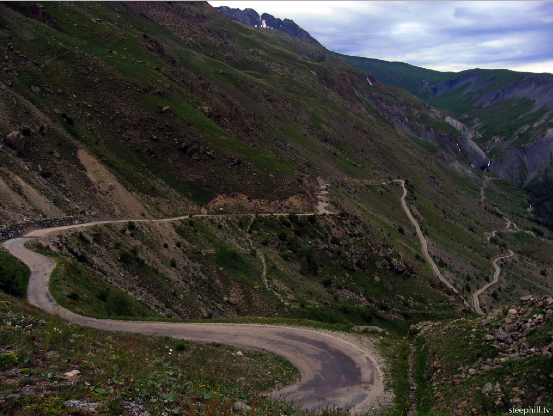 Climbing Alpe d'Huez - Pedal Dancer®