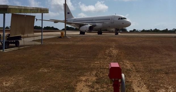 Kathryn's Report: 'Con Air' flight carrying deportees to New Zealand ...