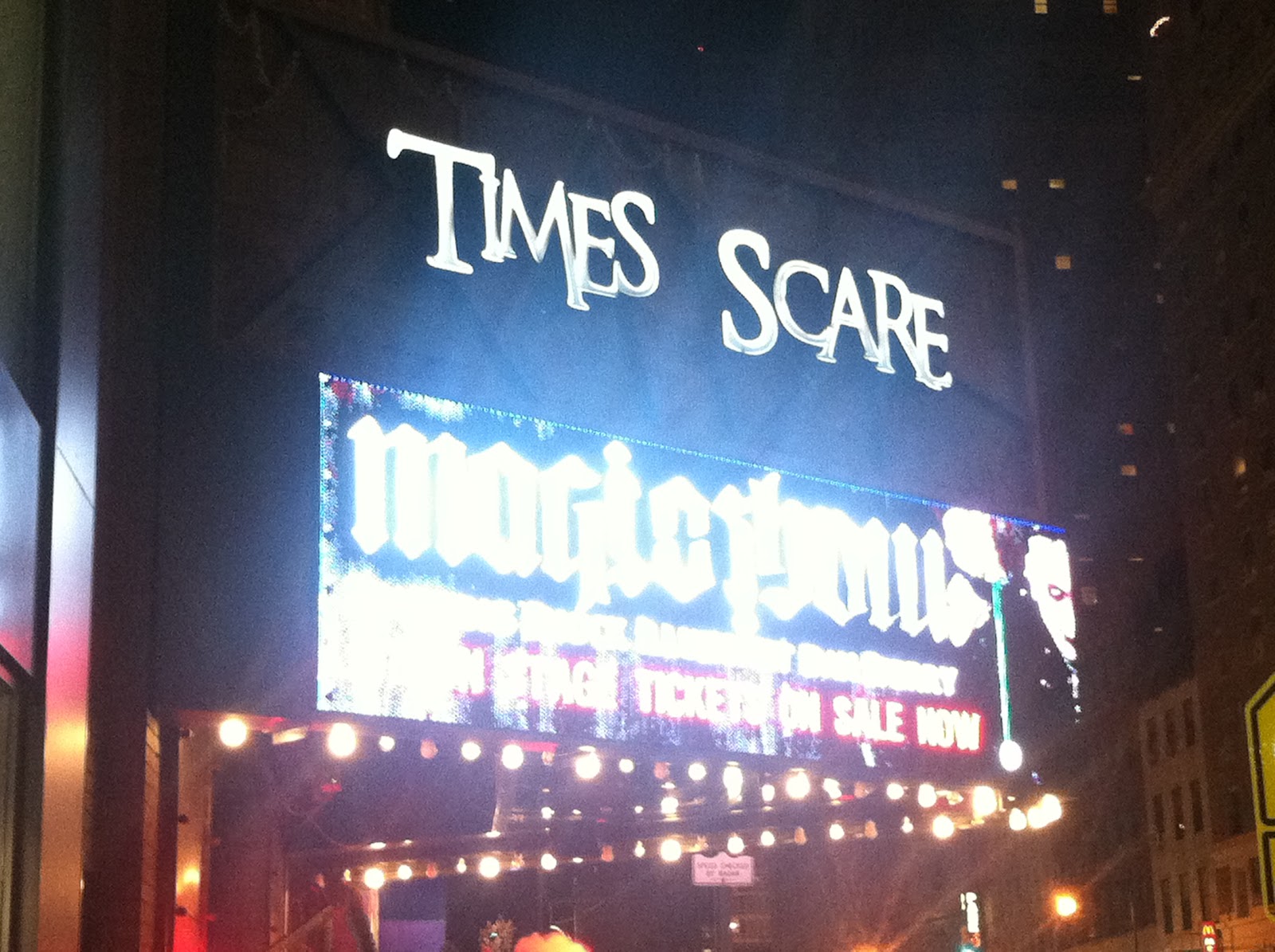 The Holidaze: Times Scare