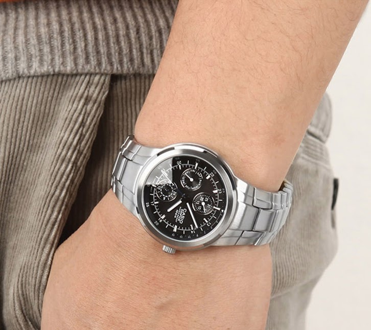 JAM TANGAN ONLINE STORE: CASIO EDIFICE MULTI HAND ANALOG EF-305 SERIES