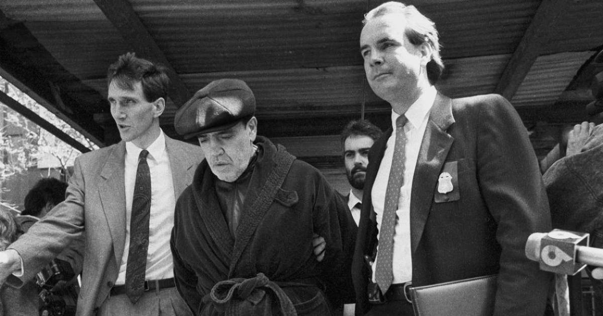 Famous Gangsters – Gangsterism Out